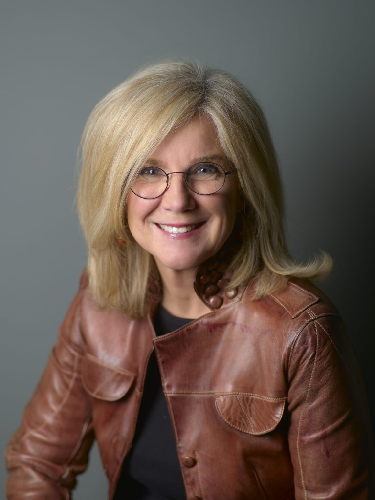 The world according to Jodi Cobb – ARTSFILE